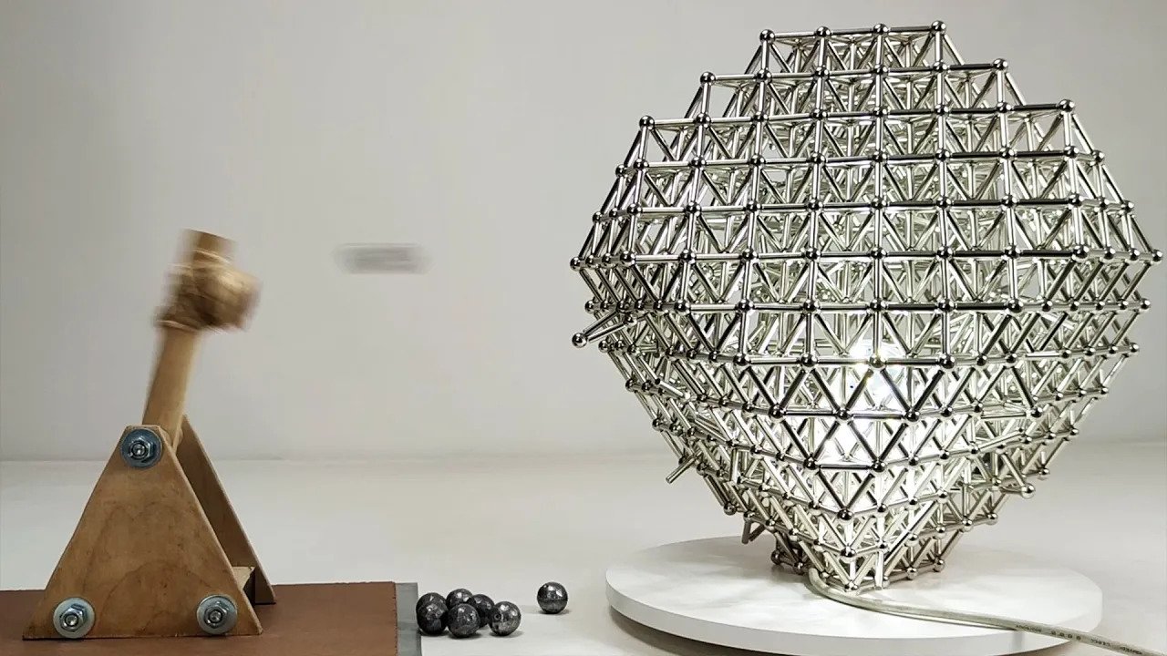 Magnet Cuboctahedron Lamp VS Magnetic Catapult | Magnetic Games ...