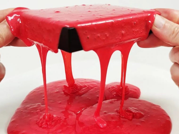 Venom VS Carnage, Slime and Magnets | Magnetic Games – Magnetic Games
