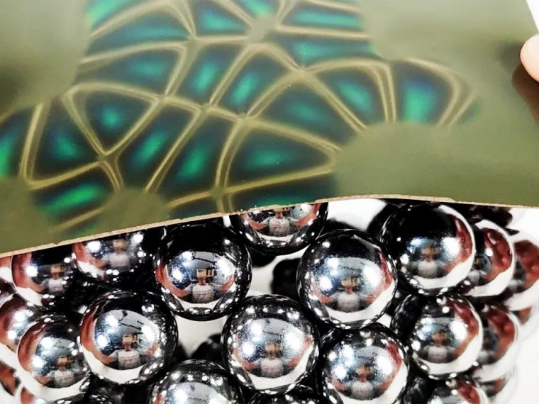 DIY Ferrocell, View Magnetic Fields with Ferrofluid – Magnetic Games