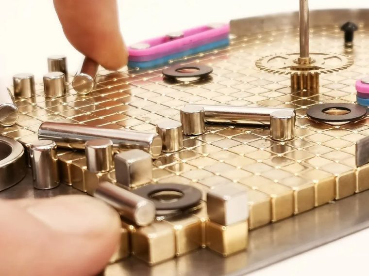 Magnetic Pinball and Fortuna DIY | Magnet Tricks & Magnetic Games ...