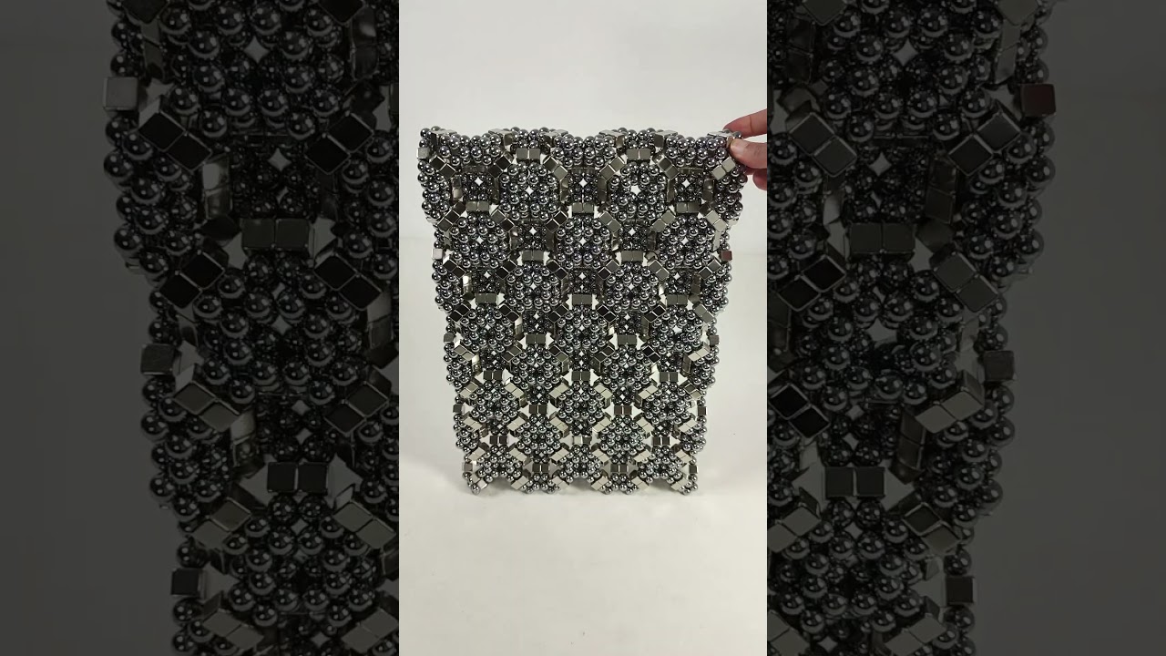 Magnetic Wall – Magnetic Games